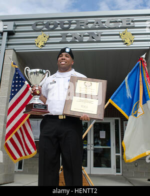 Joint Base Lewis-McChord Garrison Change of Responsibility Ceremony is ...