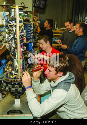 LCMR, or Lightweight Counter Mortar Radar Stock Photo - Alamy