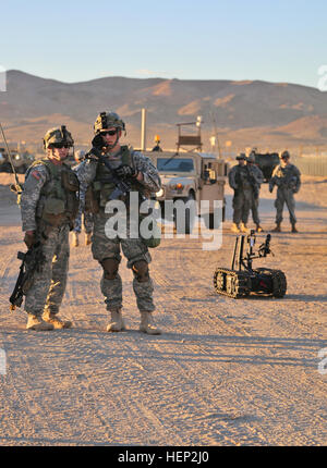 Soldiers of the 716th Explosive Ordnance Disposal Company deployed to ...