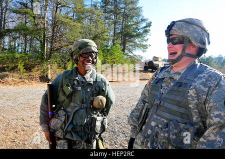 Soldiers from the 326th Quartermaster Company, New Castle, Pa., fuel a ...