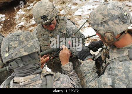 Troopers from C Battery, Field Artillery Squadron, 2nd Cavalry Regiment ...