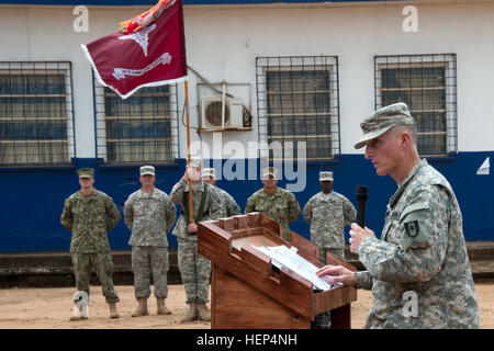 Col. Edward Bailey, commander of the 86th Combat Support Hospital, and ...