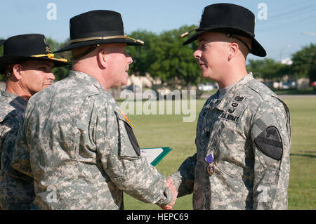Maj. Gen. Michael Bills, commander of the 1st Cavalry Division, speaks ...