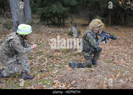 A German soldier at Hammelburg Infantry Training Center trains in ...