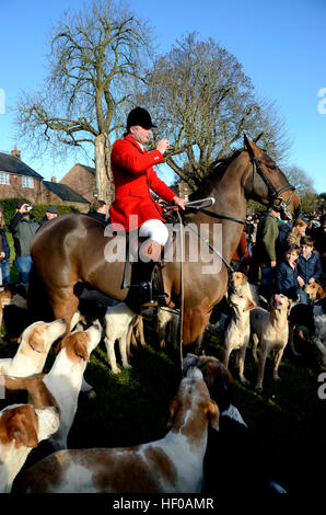 Winslow, UK. 26th Dec, 2016. Master of the Hunt at the traditional ...