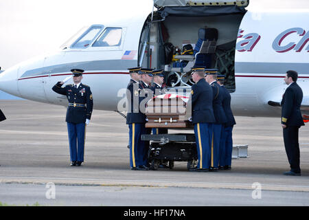Marines conduct vehicle-borne IED training at Kadena Air Base using ...