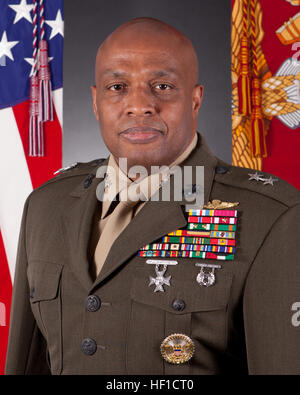 Official portrait United States Marine Corps Four-Star General James ...