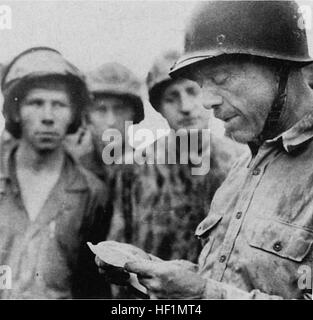 MajGen Rupertus at Cape Gloucester Stock Photo - Alamy