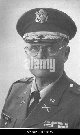 BG John B. Webb, Jr, Commander 39th BCT, 1978-1981 Stock Photo - Alamy