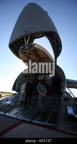 5th Air Force Commander, Lieutenant General Paul Hester, (left) and ...