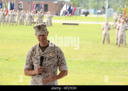 Lieutenant Col. Eric D. Cloutier relinquishes command of 3d Marine ...
