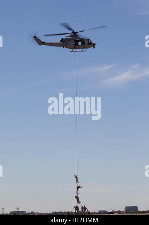 Marines with 3rd Reconnaissance Battalion demonstrate how to approach a ...