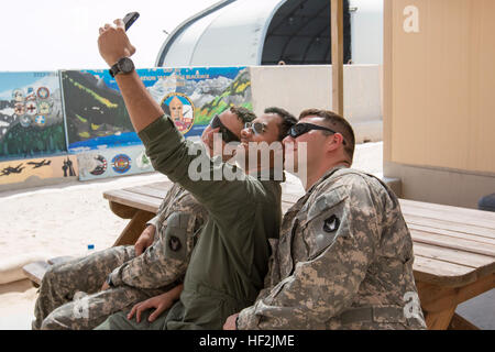Aircrew from A Company, 2-147th Assault Helicopter Battalion conduct ...