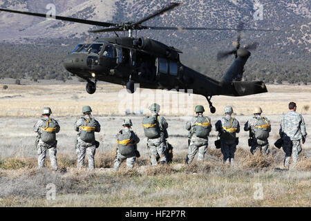 19th Special Forces Group of the Utah National Guard, launching and ...