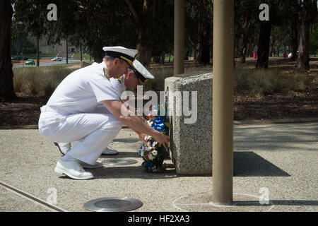 CANBERRA, Australia (Feb. 10, 2015) Chief of Naval Operations (CNO) Adm ...