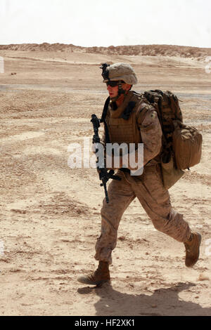 Marines with a Quick Reaction Force team from Combat Logistics Stock ...