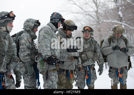 Soldiers attending the U.S. Army Mountain Warfare School in Jericho, Vt ...