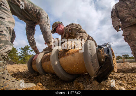 Tech. Sgt. John Hurley, Explosive Ordnance Disposal, 177th Fighter Wing ...
