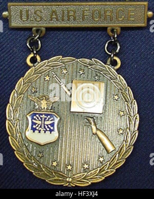 USAF Bronze EIC Rifle Badge Stock Photo - Alamy