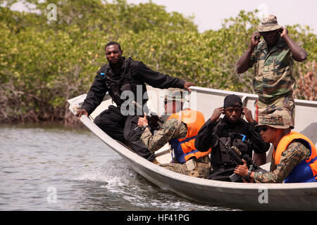 Nigerian sailors with the Special Boat Service and Cameroonian soldiers ...