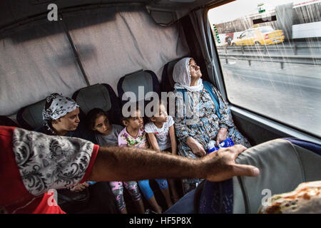 Refugee smugglers - 16/09/2015 - Turkey / Turkey / Izmir - The phone of ...
