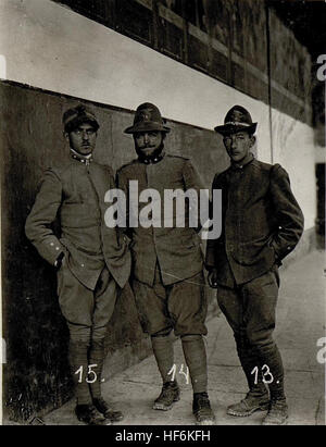 Italian prisoners in Trento, First World War, Europeana Collections ...