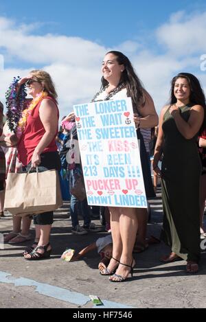attack submarine, family, friends, Homecoming, homeport, Los Angeles ...