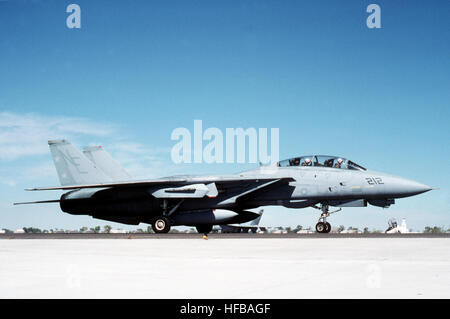 F-14A VF-2 at NAS Fallon 1988 Stock Photo - Alamy
