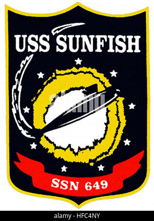 The Navy Submarine Warfare Insignia represents qualification in ...