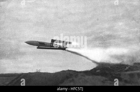 JB-2 Loon missile launch at Point Mugu 1947 Stock Photo - Alamy