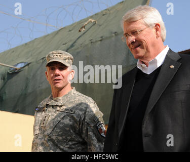 UNITED STATES - JANUARY 7: Sen. Lisa Murkowski, R-Alaska, arrives in ...