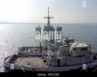 After being positioned over the submerged deck of the Dutch heavy lift ...