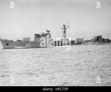 The bow of a Soviet Mirka II class light frigate (FFL 824) impacts the ...