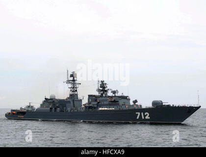 NEUSTRASHIMY class frigate Stock Photo - Alamy