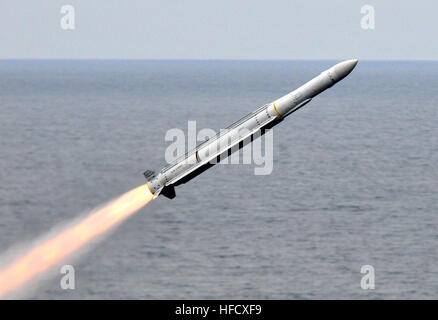 RIM-162 ESSM launched from USS Carl Vinson Stock Photo - Alamy