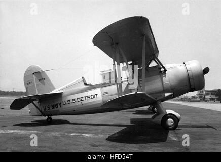 SOC-1 Seagull from USS Detroit (CL-8) c1936 Stock Photo - Alamy