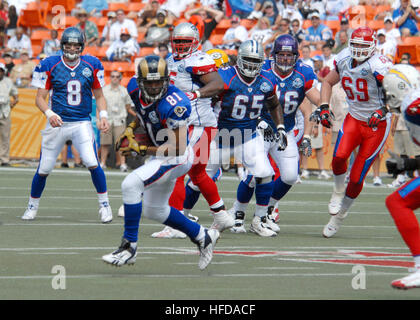 Seattle Seahawks wide receiver Tory Horton (15) returns a punt for a ...