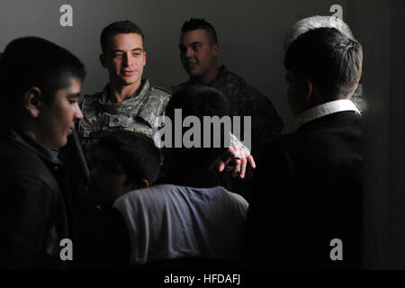 Soldiers of the 346th Military Police Company, 530th Military Police ...