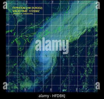 Typhoon 21W (Kirogi) 200510172330 Stock Photo - Alamy