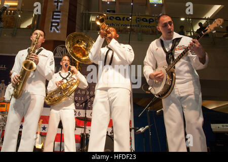 US 7th Fleet Band members perform at SM Mega Mall 120327 Stock Photo ...