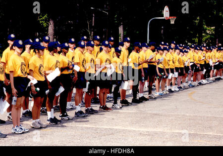 US Navy NJROTC Mini-Boot Camp Stock Photo - Alamy