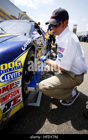 US Navy The Navy sponsored NASCAR Busch Series No. 14 Chevrolet Monte ...