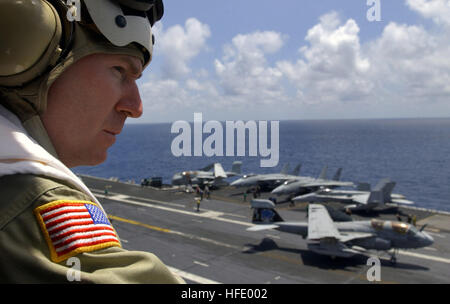 US Navy Commander of the 43rd Military Police Brigade, Brig. Gen ...