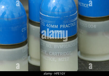 US Navy 40mm Practice grenades are lined up for loading Stock Photo - Alamy