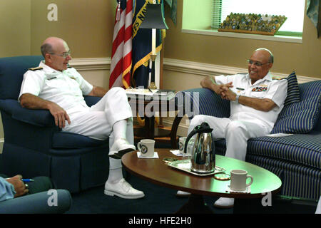 Chief of the Pakistan Naval Staff, Admiral Muhammad Zakaullah exchanges ...