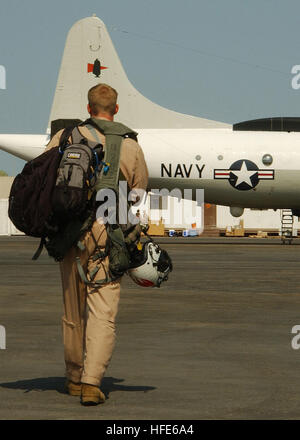 US Navy VQ-1 conducts missions in the Middle East Stock Photo - Alamy