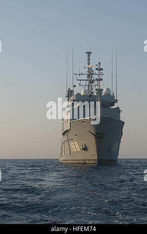 US Navy USNS Catawba (T-ATF 168) steams through the waters of the ...