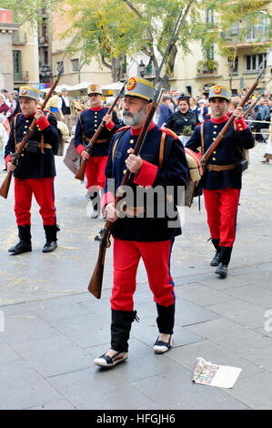 Dramatized representation of the revolt of the soldiers of 1870. Square ...