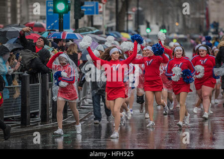 cheerleader in the rain Stock Photo - Alamy