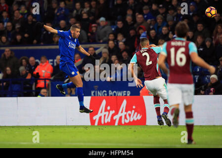 Leicester City's Islam Slimani scores his sides first goal of the game ...